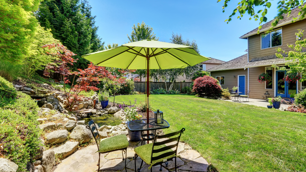 Maximizing Small Backyards: Compact Pool Designs That Deliver Big ...